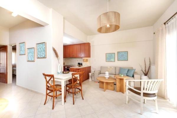 Marmi Hersonissos Center Apartment - Koutouloufari