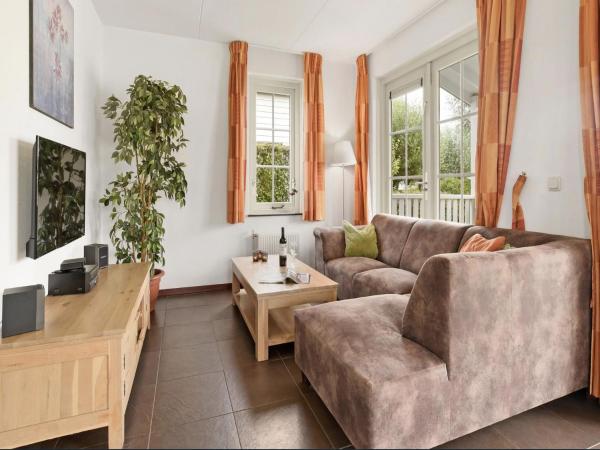 Bungalow By Water Near Rotterdam And Zeeland - Hellevoetsluis