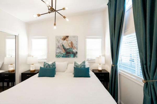 Beautiful Courtyard Cottage Emerald - Reno, NV