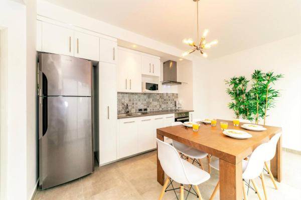 Comfortable, Spacious Penthouse- 2 Bedrooms- 7 People - Tulum