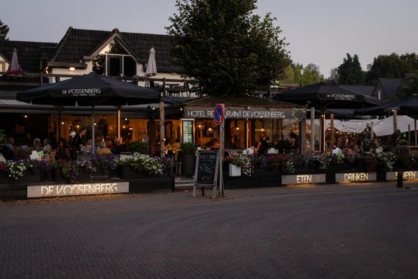 Hotel Restaurant De Vossenberg - Epe
