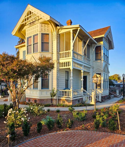 The Jd Hyde Historic Inn - Visalia, CA