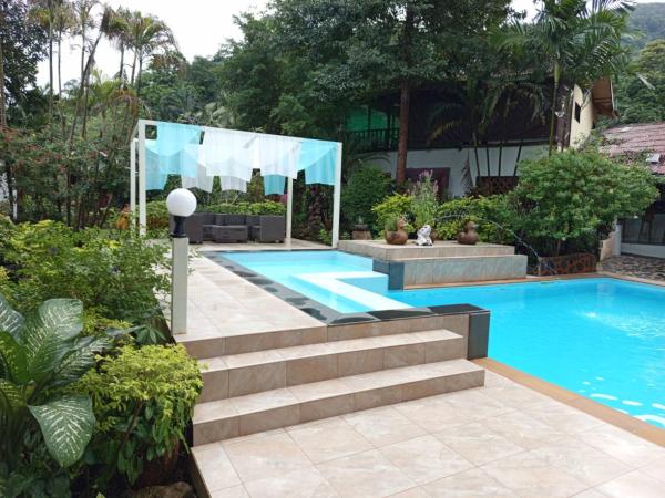 Balcony Family Villa With Bath Tub - Ko Chang