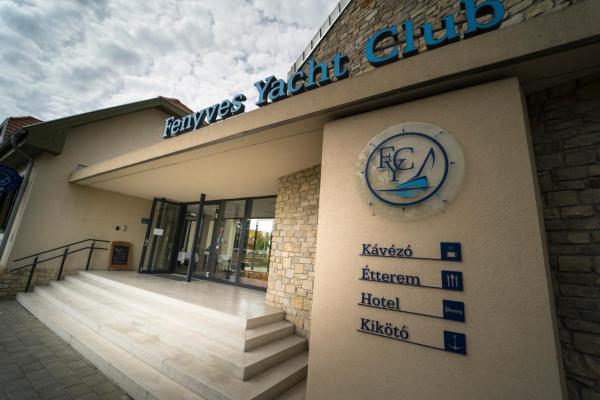 Fenyves Yacht Club Superior - Balatongyörök