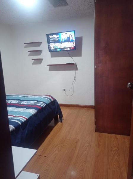 Habitación En Departamento - Cuenca