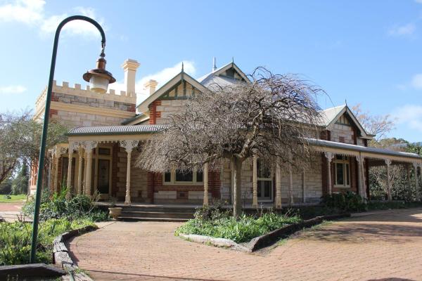 Cockburn House - Jamestown