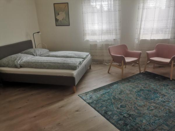 1,5 Zi Wohnung 43 Qm Im Zentrum Von Plochingen, Frisch Renoviert Und Voll Ausgestattet - Kirchheim unter Teck