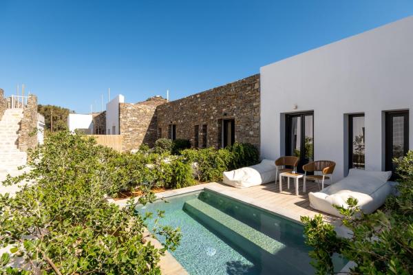 Cavo Piso Livadi - Paros