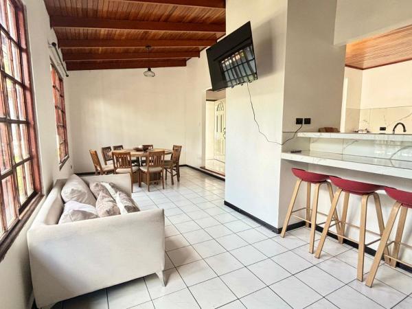 Charming House 5 Min Airport With Ac - San José