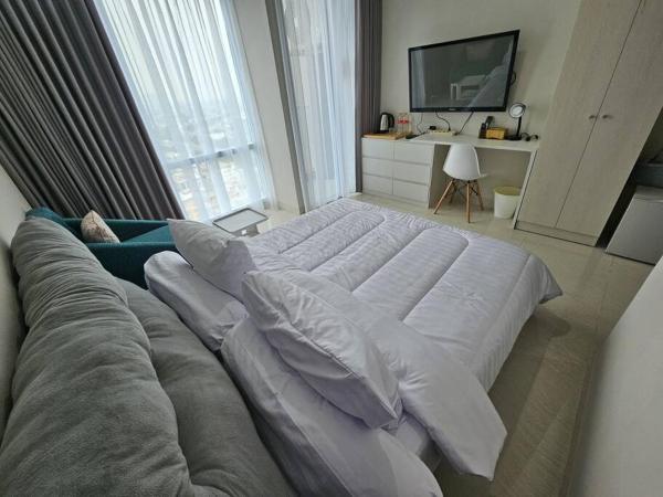 Green Sedayu Apartment Deluxe By Ellison - Jakarta