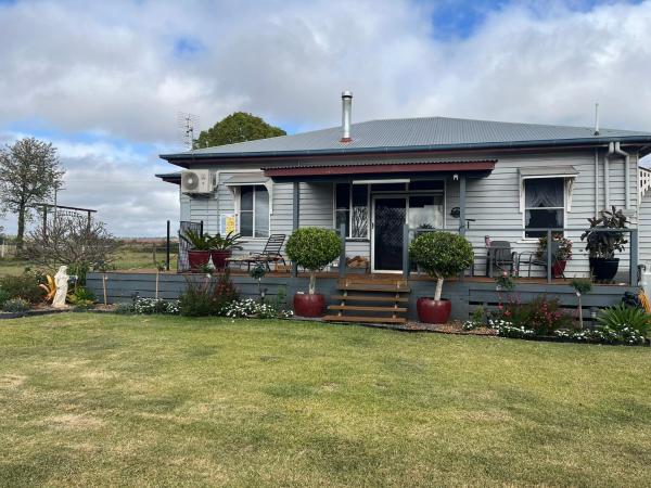 Country Charm On Acreage - Kingaroy
