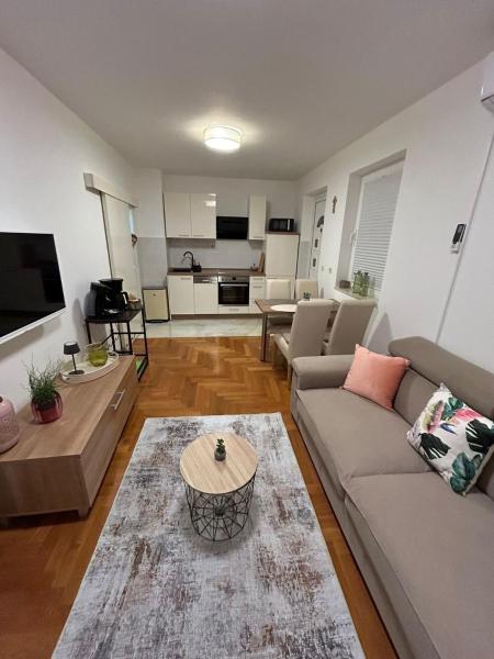 Apartmani Adele - Vodice