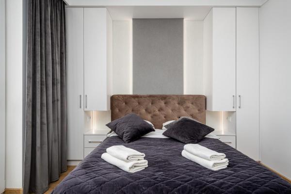 Pileckiego 59 By Perfect Apart Free Parking - Warsaw Chopin Airport (WAW)