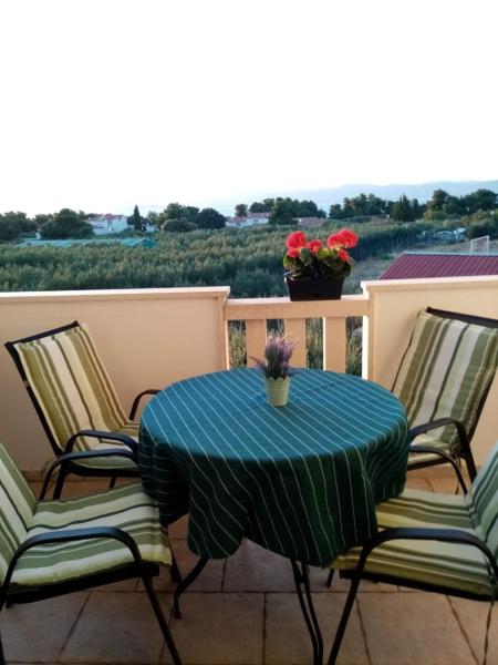 Apartment Lado - Supetar