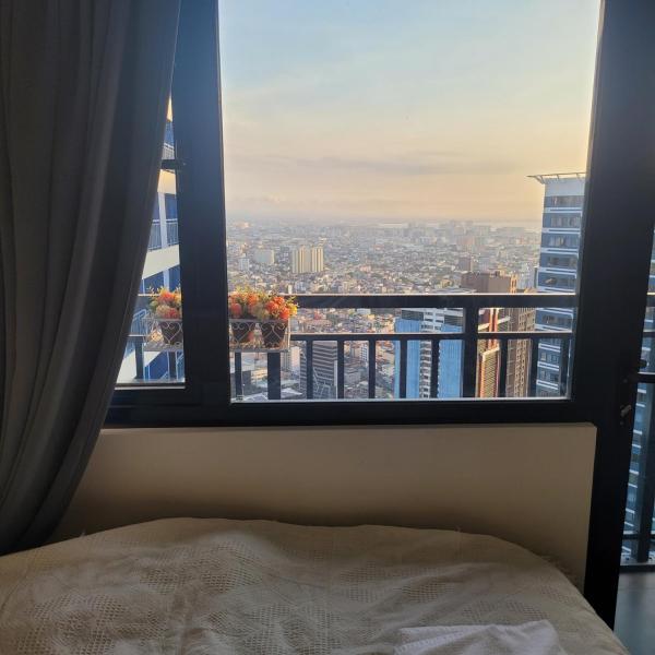 Air Residences - City Skyline View Balcony Near Airport - 5502 - Manila