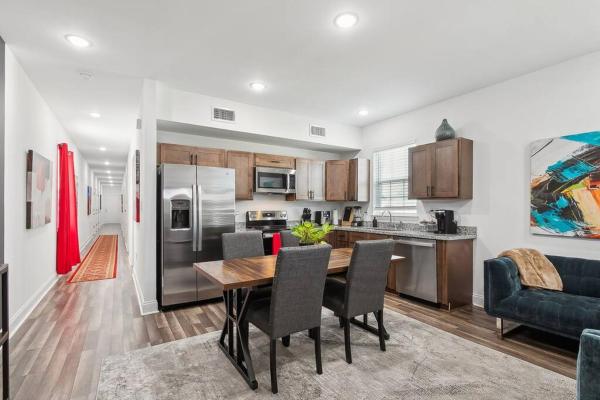 Chic 5br Oasis In Nola's Heart - New Orleans, LA