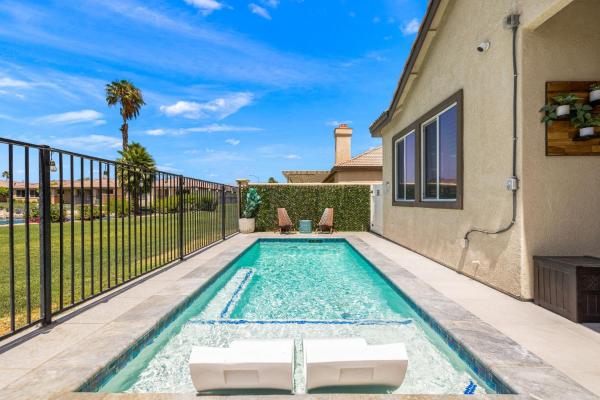 Indio Oasis A Private Pool Home By Rather Be Properties - Coachella, CA