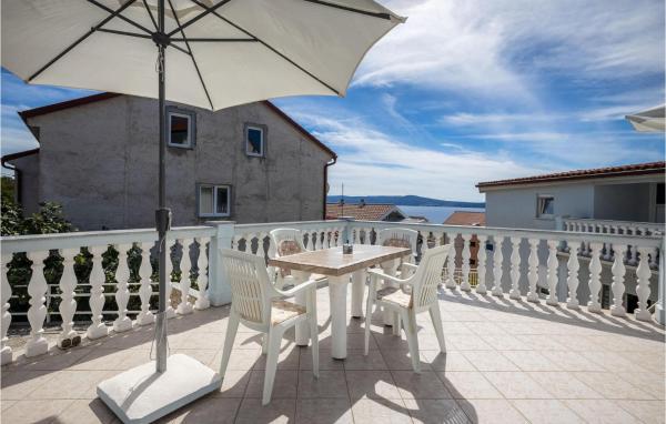 Amazing Apartment In Crikvenica - Crikvenica