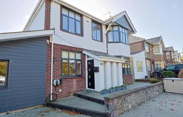 "Rosecroft" - Perfect Retreat For Business & Leisure - Close To Celtic Manor And Icc - Newport