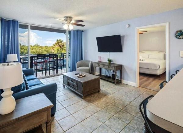 Salt Pond Hideaway | Comfortable Condo With Pool! - Key West