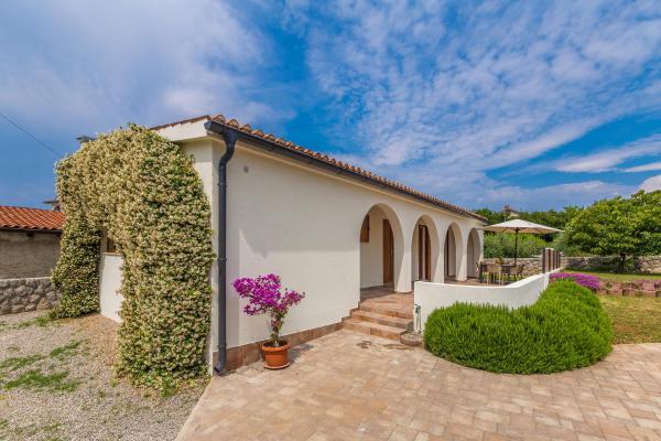 Holiday House Summer Breeze - Cres