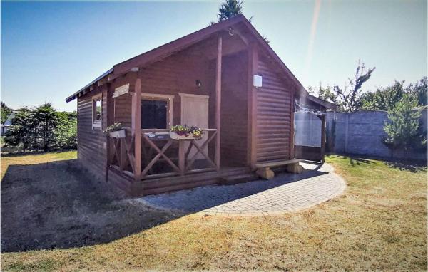 Beautiful Home In Lebieniec With Wifi - Leba