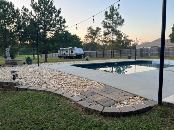 Rv With Pool & Countryside Views - 앨라배마