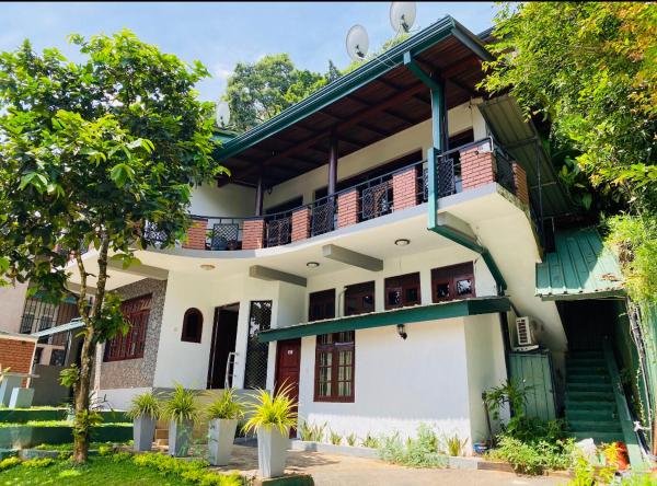 Kandy Hideout Where Nature Meets City Comfort - Kandy
