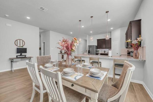 Luxury Retreat In Serene Surroundings, 4 Bedrooms Corporate House, Entire House With Full Amanities, Convenient Location Near Medical Centers And Downtown - Temple, TX