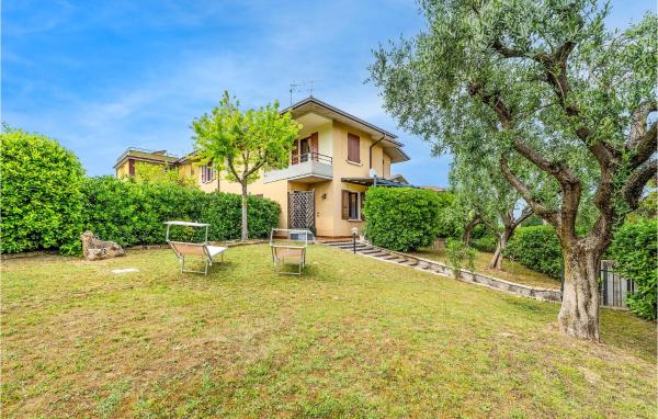 Lovely Home In Desenzano Del Garda - Sirmione