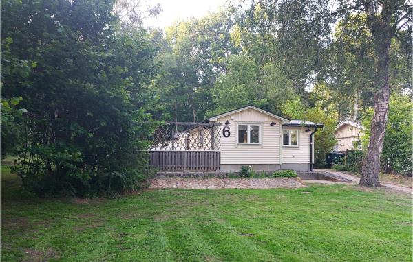 Lovely Home In Ludvigsborg With Kitchen - Höör