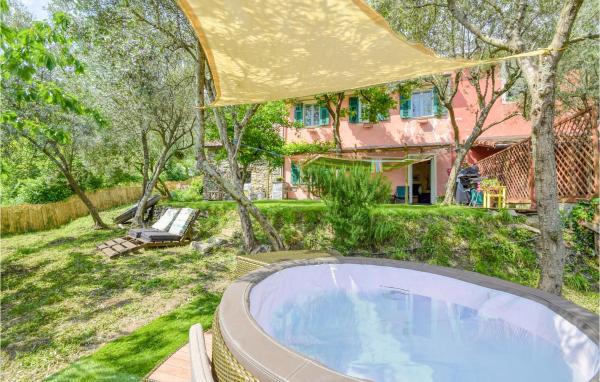 3 Bedroom Gorgeous Home In Uscio - Bogliasco
