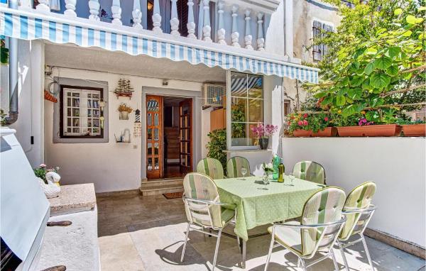 Beach Front Home In Mali Losinj With Wifi - Mali Lošinj