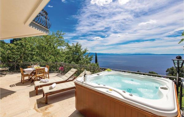 Amazing Apartment In Matulji With Wifi - Opatija