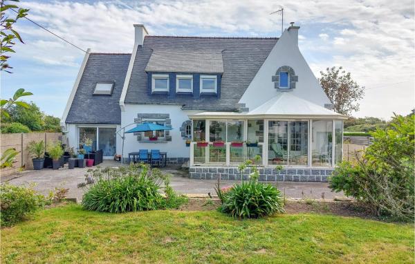 Amazing Home In Plogoff With Wifi - Pointe du Raz