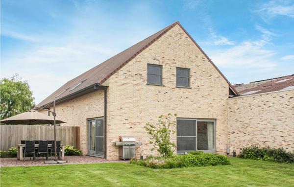 Awesome Home In Diksmuide - イギリス