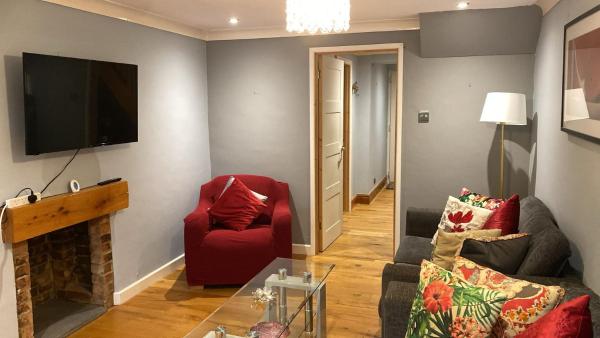 Warm And Homely 4 Bed House W Big Garden & Parking - Cambridge
