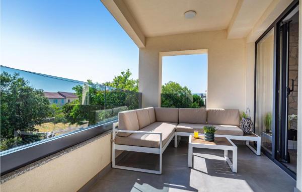 Nice Home In Zadar With Sauna - Vrsi