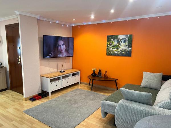 Bright And Spacious Flat At Malvarrosa Beach - Valencia