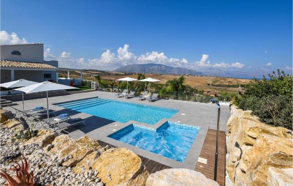 Cozy Home In Partinico With Wifi - Balestrate