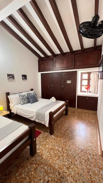 Green Door Hostel Boutique - Curiti