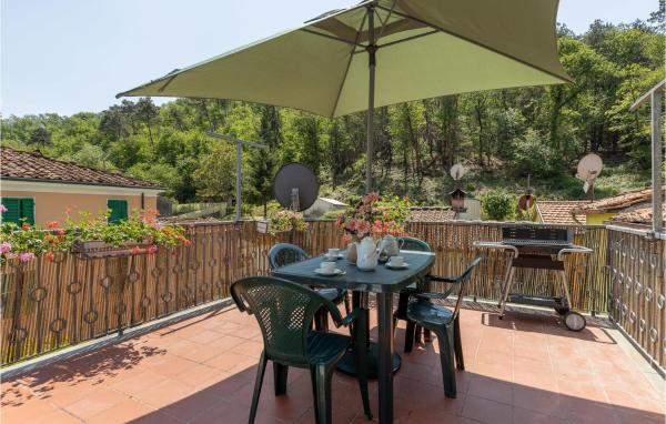 2 Bedroom Lovely Home In Valpromaro - Camaiore