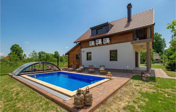 Pet Friendly Home In Gospic - Gospić
