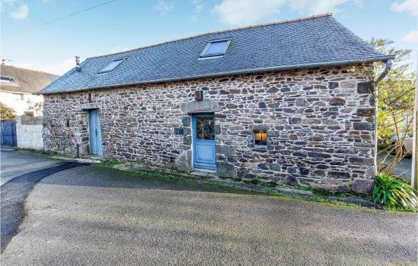 1 Bedroom Cozy Home In Plouézec - Plouézec