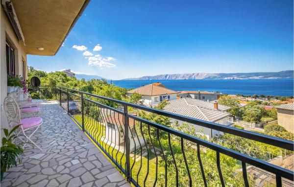Nice Apartment In Novi Vinodolski - Croatie