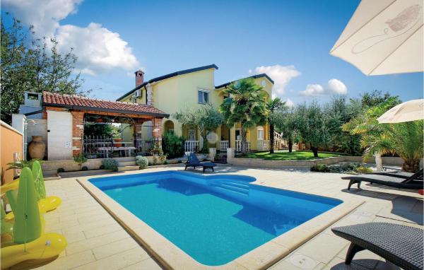 One-bedroom Apartment In Kosinozici - Poreč