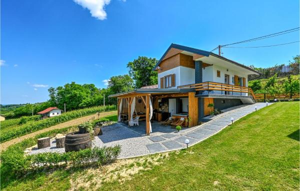 Stunning Home In Sveti Urban With Sauna - Ljutomer