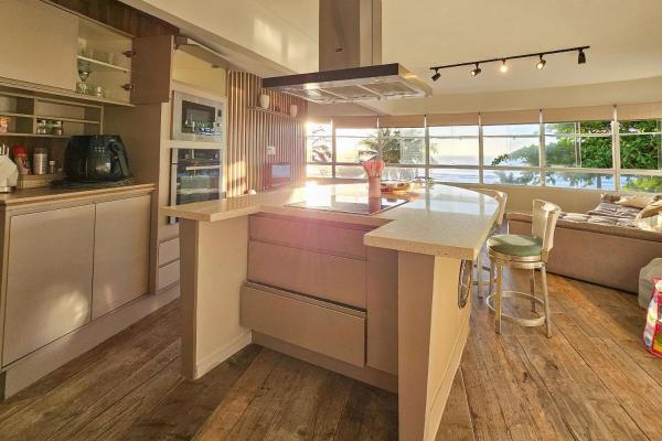 25c - Pé Na Areia Do Tombo, 1 Suite Master, Ar Cond, 2wc, 1 Vaga, Roupa De Cama E Vivo Fibra - Guarujá