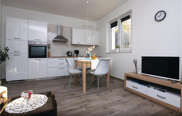 One-bedroom Apartment In Zadar - Zadar