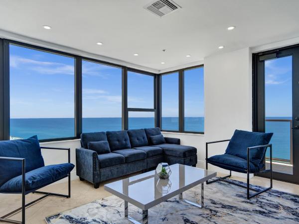 Ocean Front Penthouse 2bd 2 Balconies Ph-2 - Miami Beach, FL